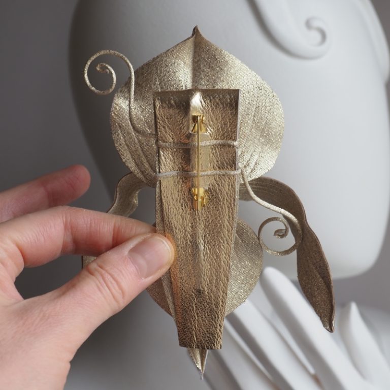 Leather flower brooches and hairpieces - PresentPerfect Creations | ART ...